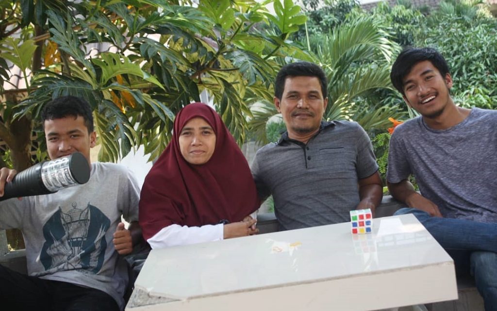 Hasanul Fikri: Orang Tua Adalah Motivasi Saya – Universitas Pendidikan ...
